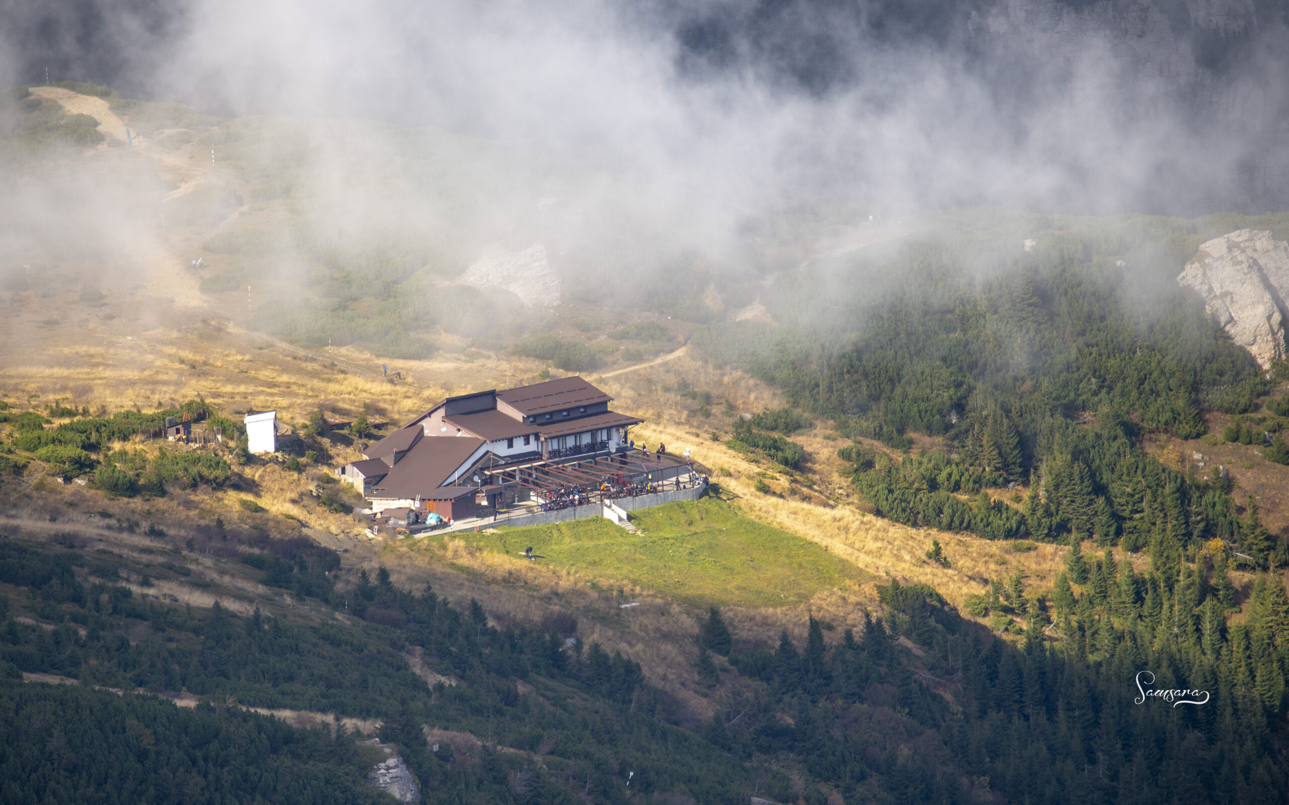 Cabana Dochia – Cabana Dochia, Masivul Ceahlau, un loc de vis, mai ...