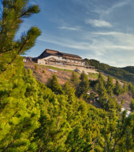 Cabana Dochia – Cabana Dochia, Masivul Ceahlau, un loc de vis, mai ...